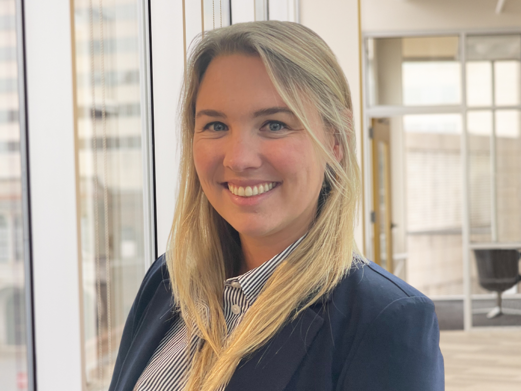 Molly McQuade - Charles Aris